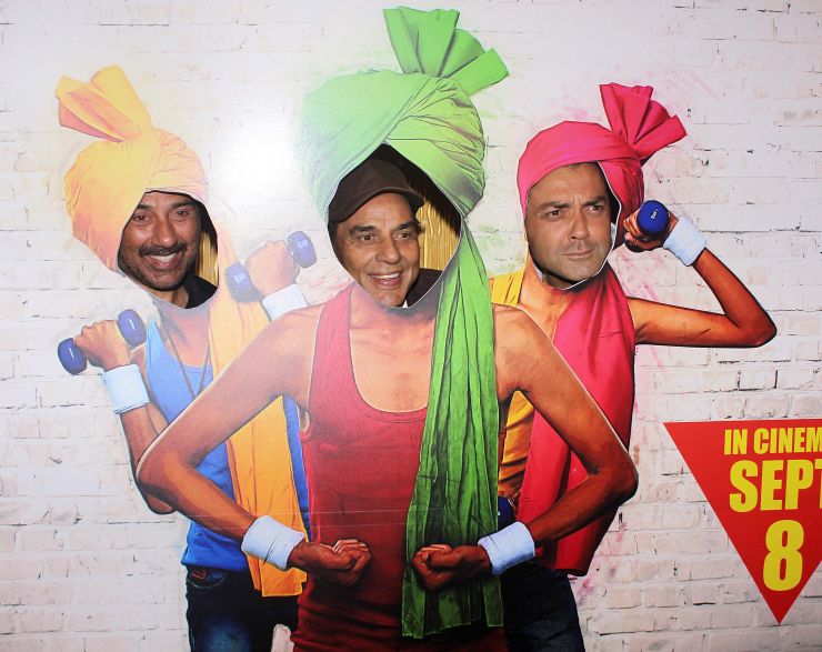 Here Are The 5 Reasons Why Poster Boys Will Be A Flop!