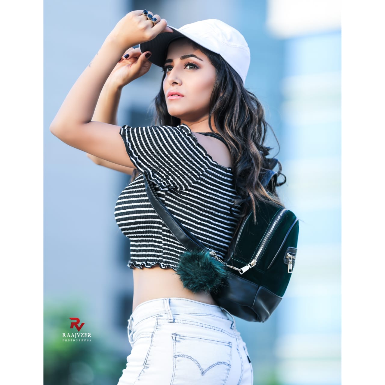 Did You Really Know About Beautiful Actress Komal Sharma?